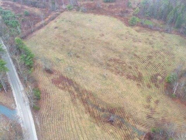 land Newbury VT ES105205225