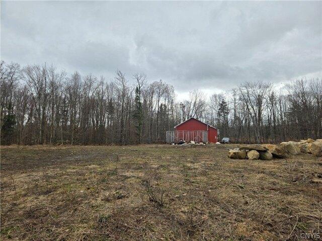 land Newport NY DS103624575