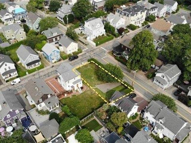 land Newport RI DLS102584323