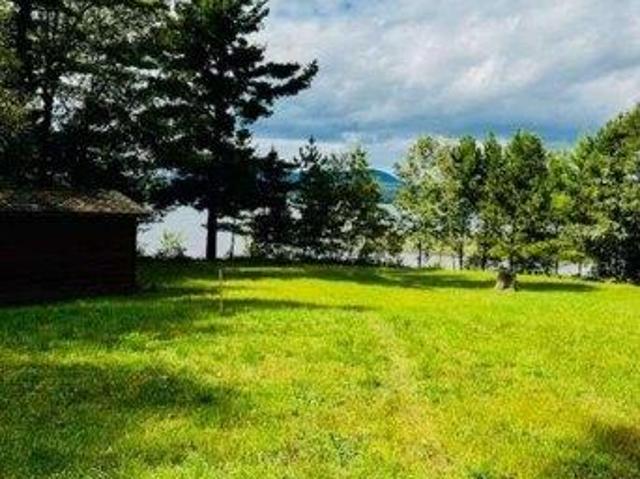 land Newport VT DS102255872