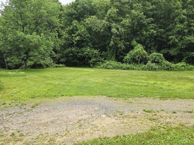 land Newtown CT DS104075711