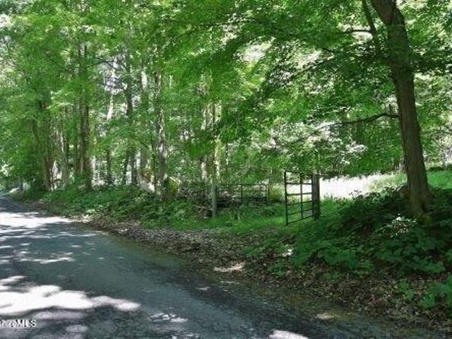 land North Adams MA ES105060585