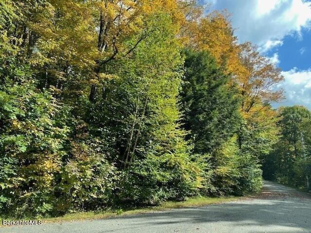 land Otis MA DS102594053
