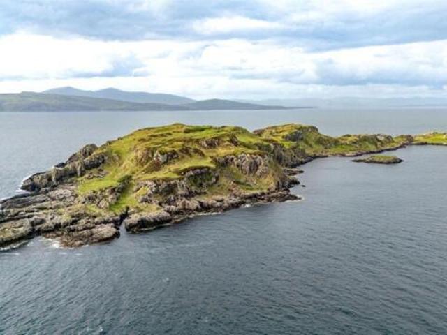 Land Oban Argyll And Bute LS99380850