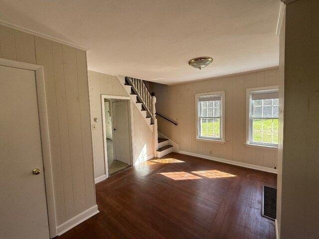 land Attleboro MA ES103969459