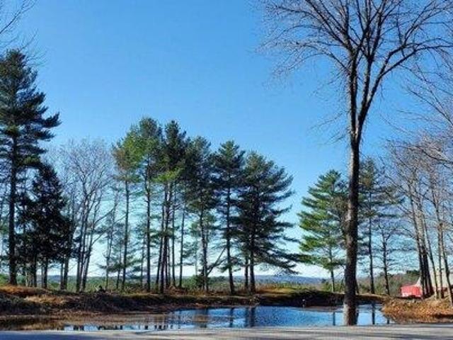 land Auburn ME ES105125792