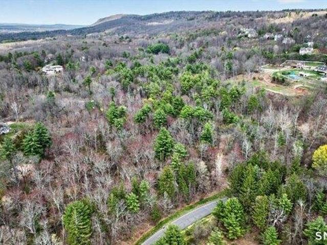 land Avon CT DS101800143