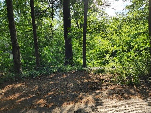land Avon CT ES103930796