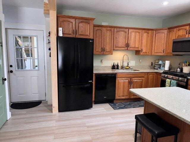 land Acushnet MA DLS102593726
