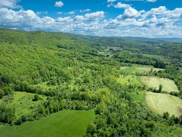 land Adams MA ES103852319