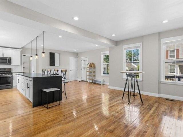 land Agawam MA ES105125211