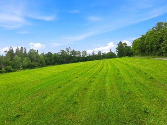 land Albany VT ES105106367