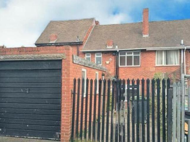 Land And Garage Rear Of Park Road, Stanley, Garage For Sale
