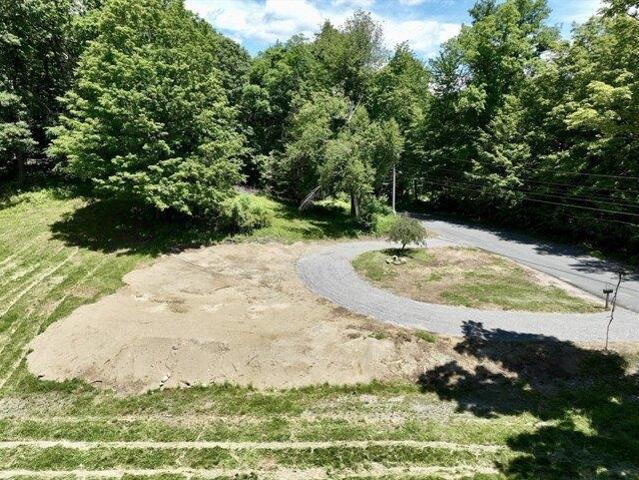 land Buckland MA ES104266106