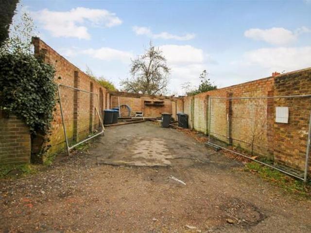 Land Burgess Hill West Sussex 98278309