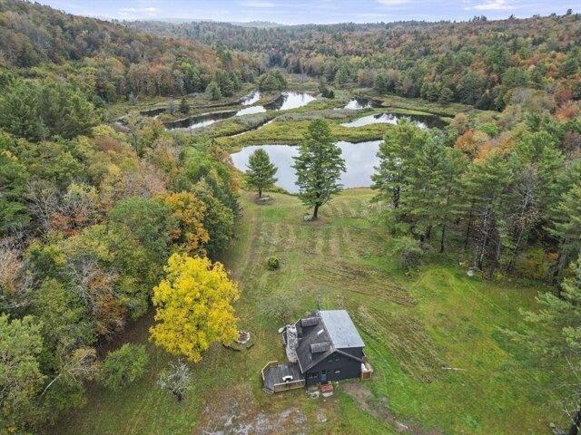 land Becket MA DS102217860