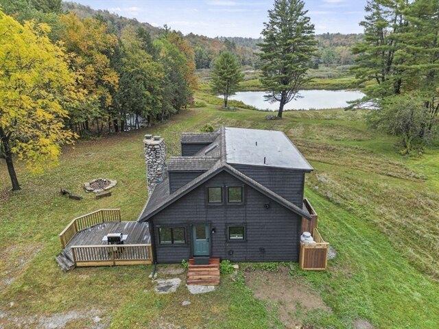 land Becket MA ES104852594