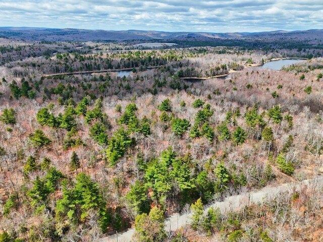 land Becket MA ES105107052
