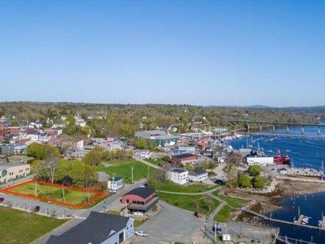 land Belfast ME ES103498244