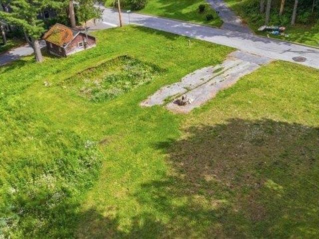 land Bennington VT DS104074986