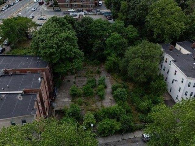 land Boston MA DS102633626