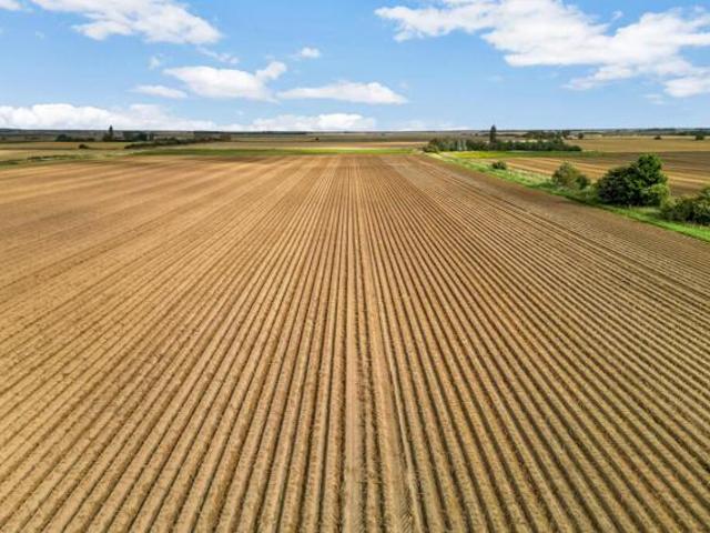 Land Bourne Lincolnshire 101678280