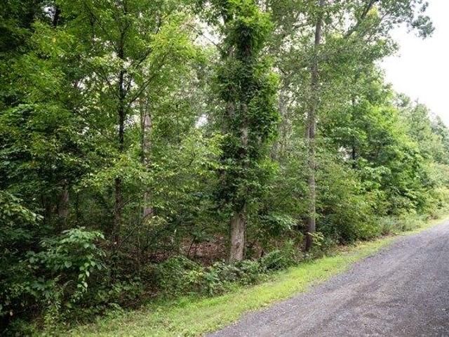 land Branford CT DS103099938