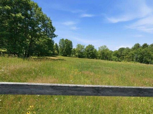 land Bradford NH ES104007885