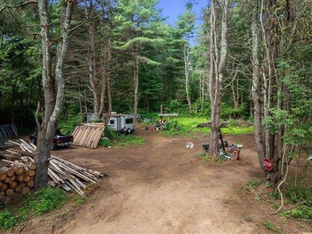 land Brimfield MA ES105114325