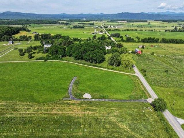 land Bridport VT DS104191594