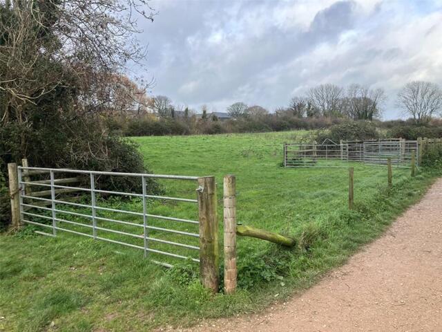 Land Brixham Torbay 98800841