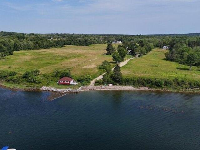 land Brooksville ME DS104299873