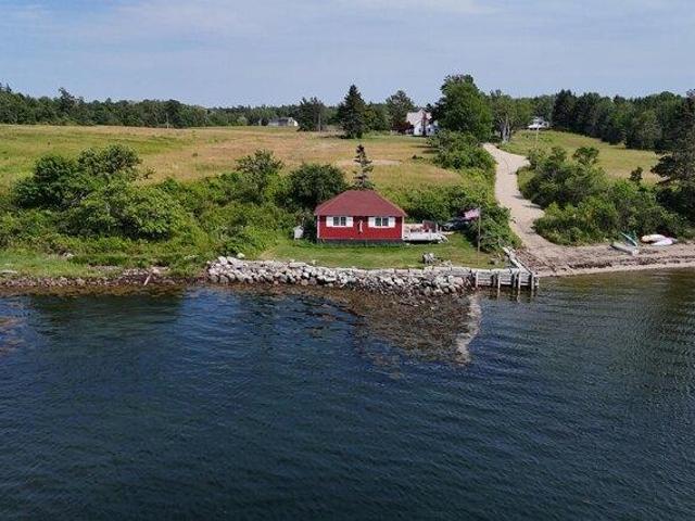 land Brooksville ME ES104299873