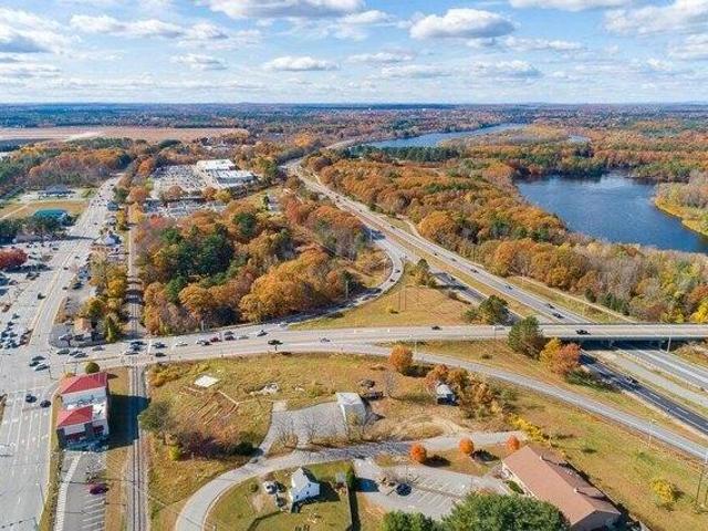 land Brunswick ME DS103098733