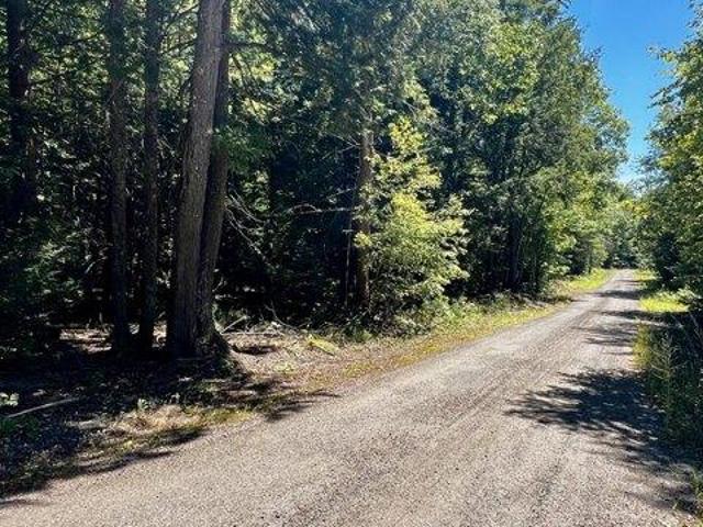 land Cumberland ME ES103223608