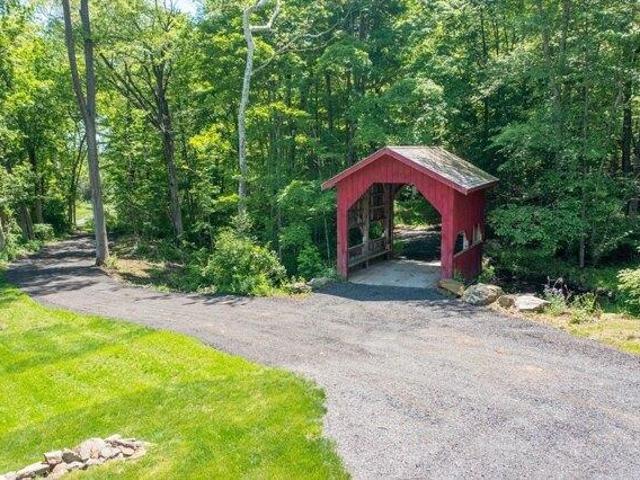 land Canterbury CT DS103098666