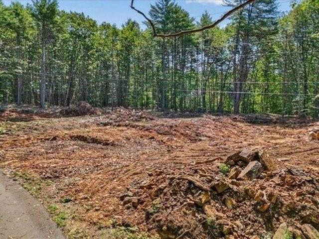 land Canterbury NH ES104351925