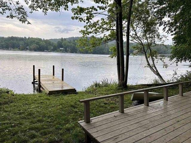 land Castleton VT DS103927874