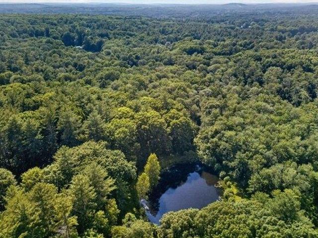 land Carlisle MA ES104045613
