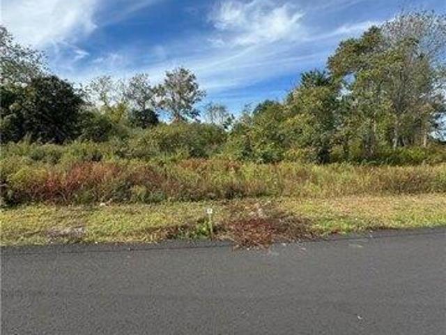 land Charlestown RI DS101749321