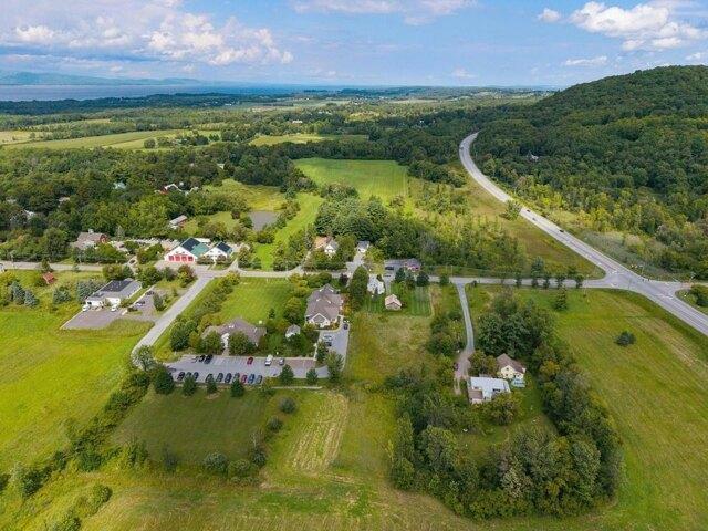 land Charlotte VT ES105205717