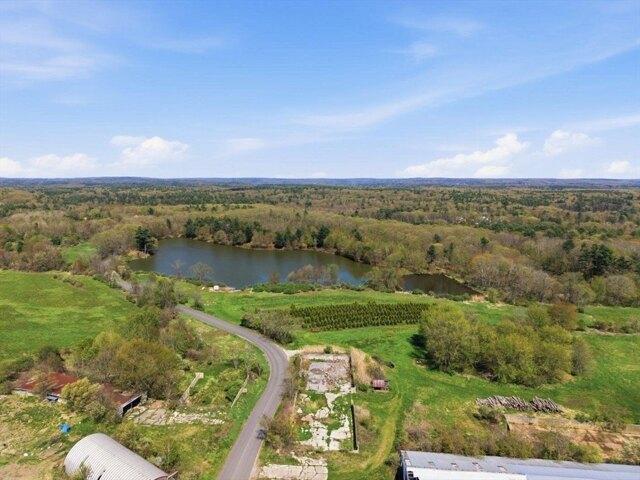 land Charlton MA ES105059854