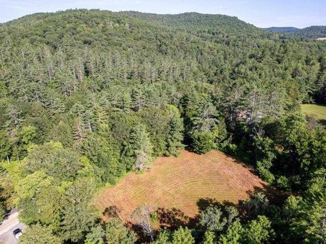 land Chester VT DS102444762