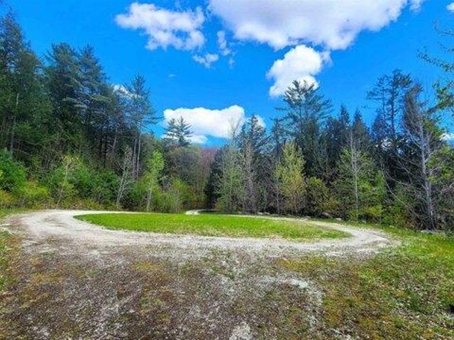 land Chester VT DS103498016