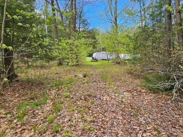land Chester VT ES103437715