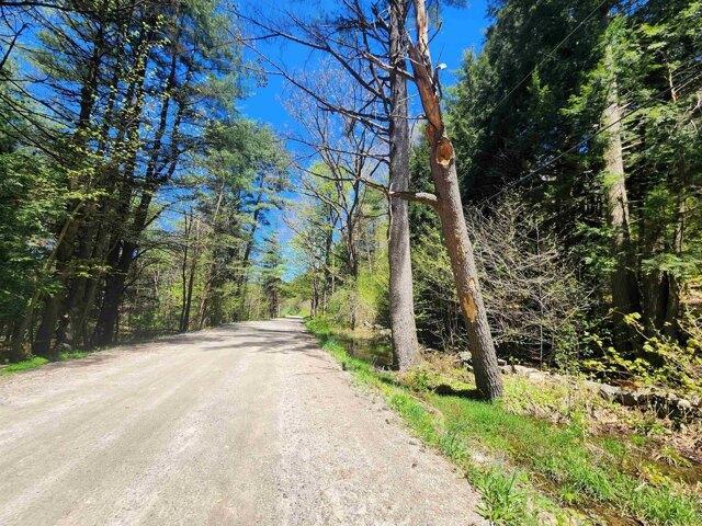 land Chester VT ES104851275