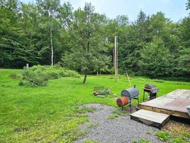 land Chester VT ES105514304