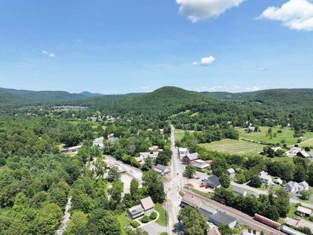 land Chester VT ES105157370