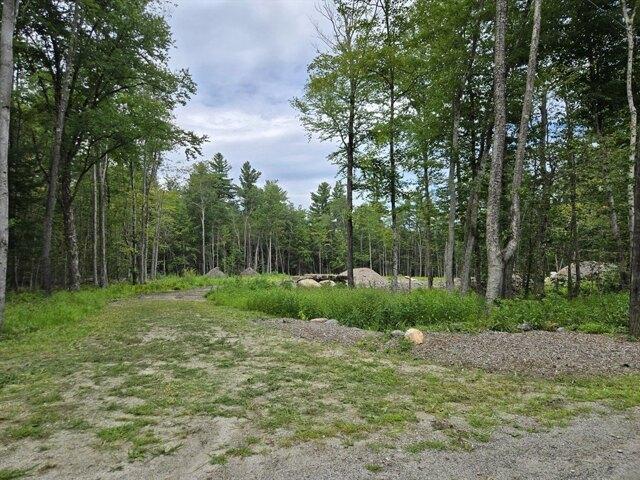 land Chesterfield MA ES105105402