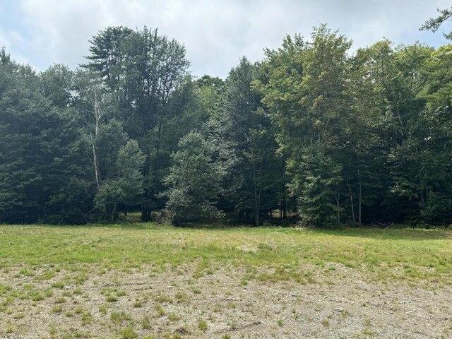 land Chesterfield NH ES105140062